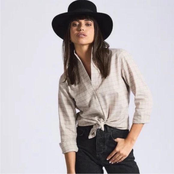 Sarah Alexandra | Tops | Sarah Alexandra Italian Signature Cotton ...